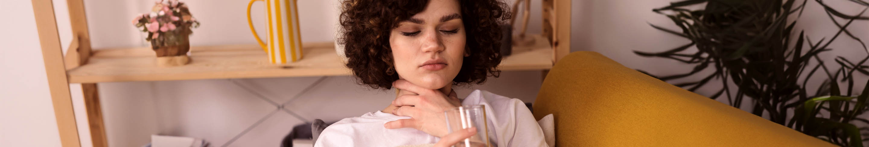 L'enrouement : causes et traitement | Redcare Apotheke